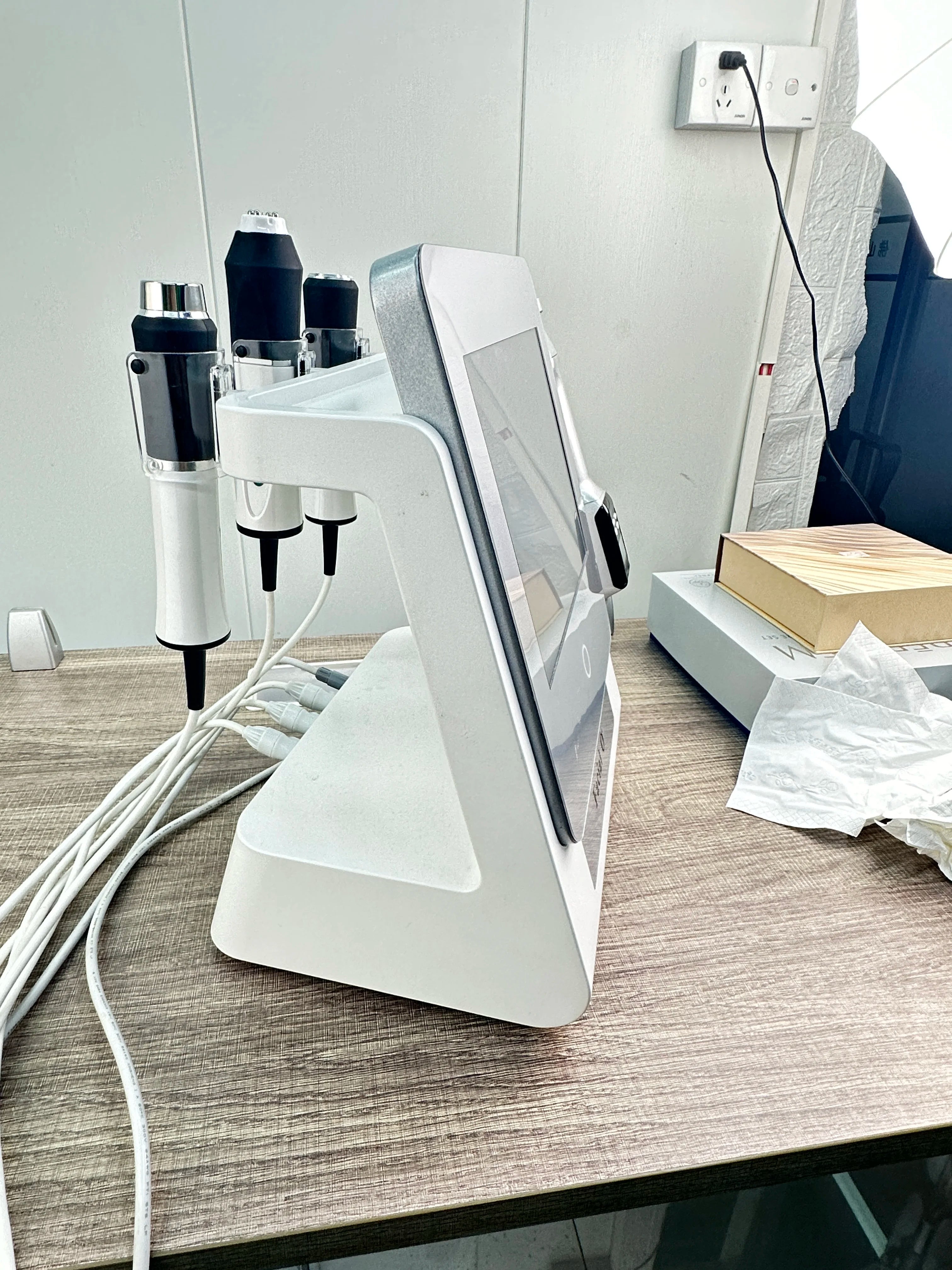 Gold Rf Microneedle I Shrink Pores Machine Commercial Anti-Aging Rf Mi ...