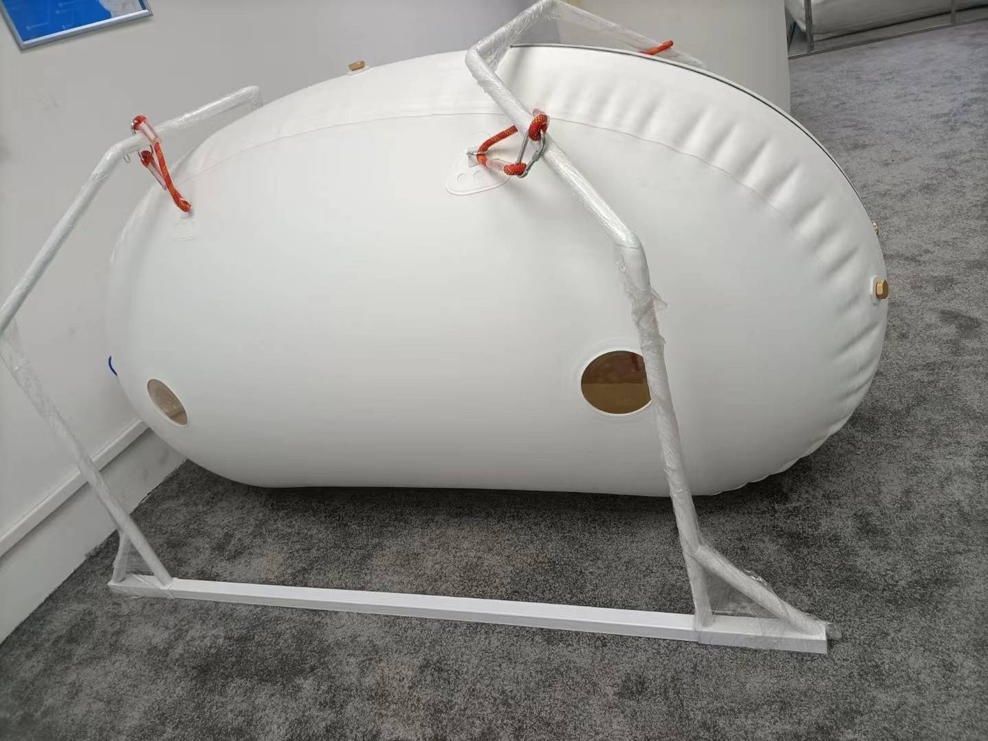New Generation hyperbaric Oxygen Chamber I 2ATA Mini Egg Type I Home P ...